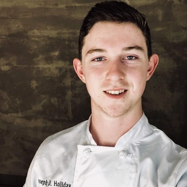 A skilled cook with experience managing small prep kitchens. - Chef in ...