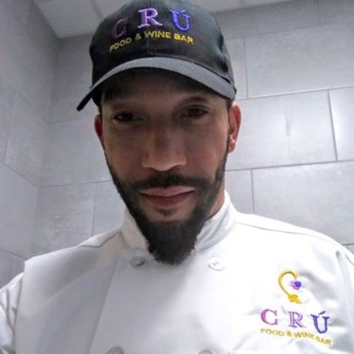 I am a Chef who loves to make fusion foods from scratch with ...