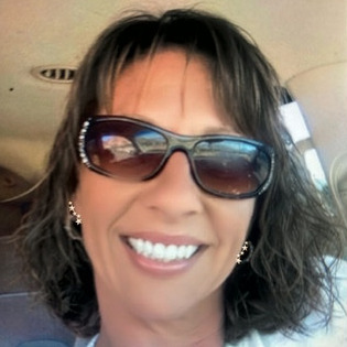 Stacey Springer's Instagram, Twitter & Facebook on IDCrawl